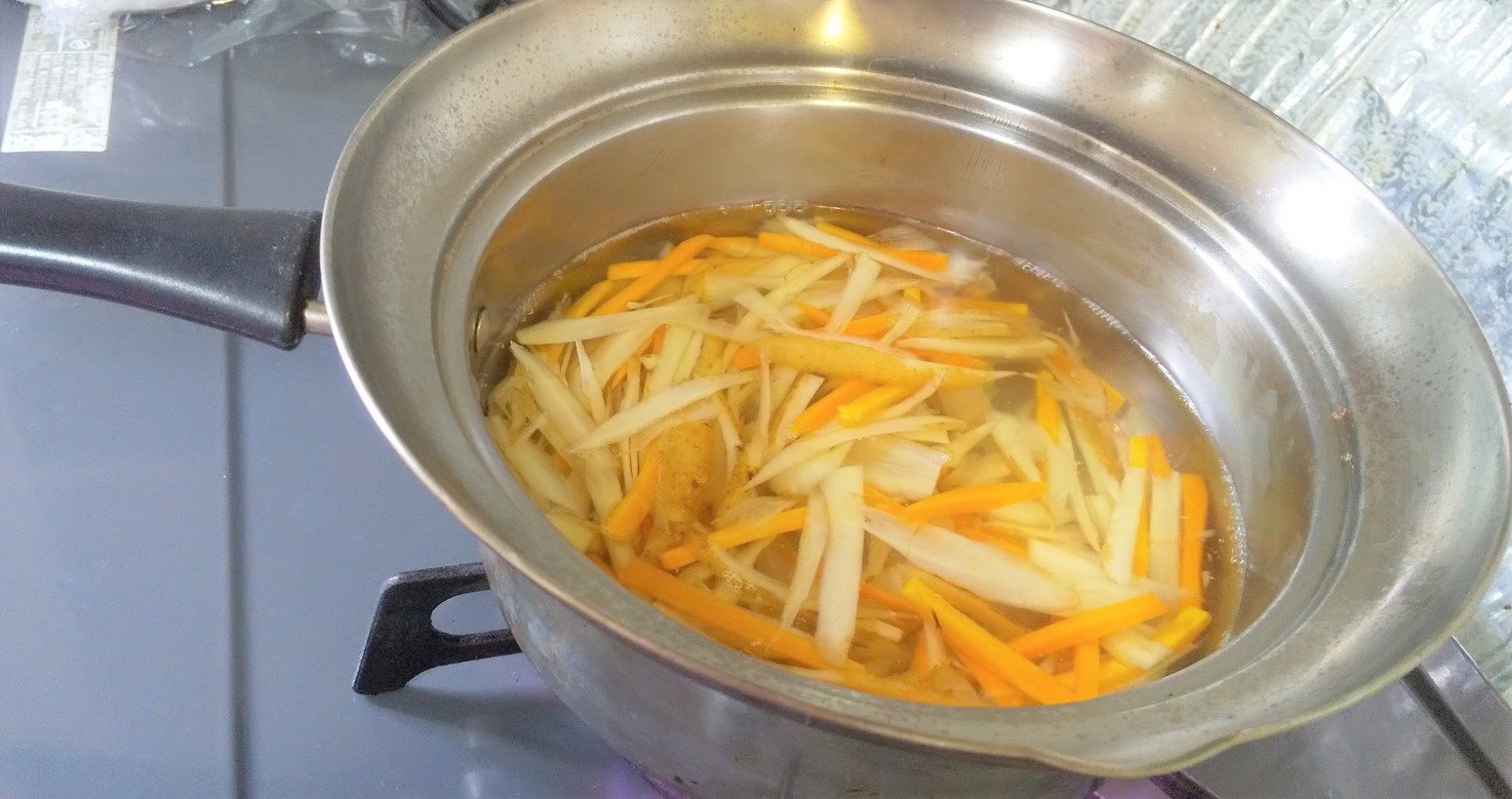 さっぱり、ごぼうきんぴら｜介護食とカラダのコラム＆レシピ｜食事の相談窓口サイト【ごはんde笑顔そして健康】