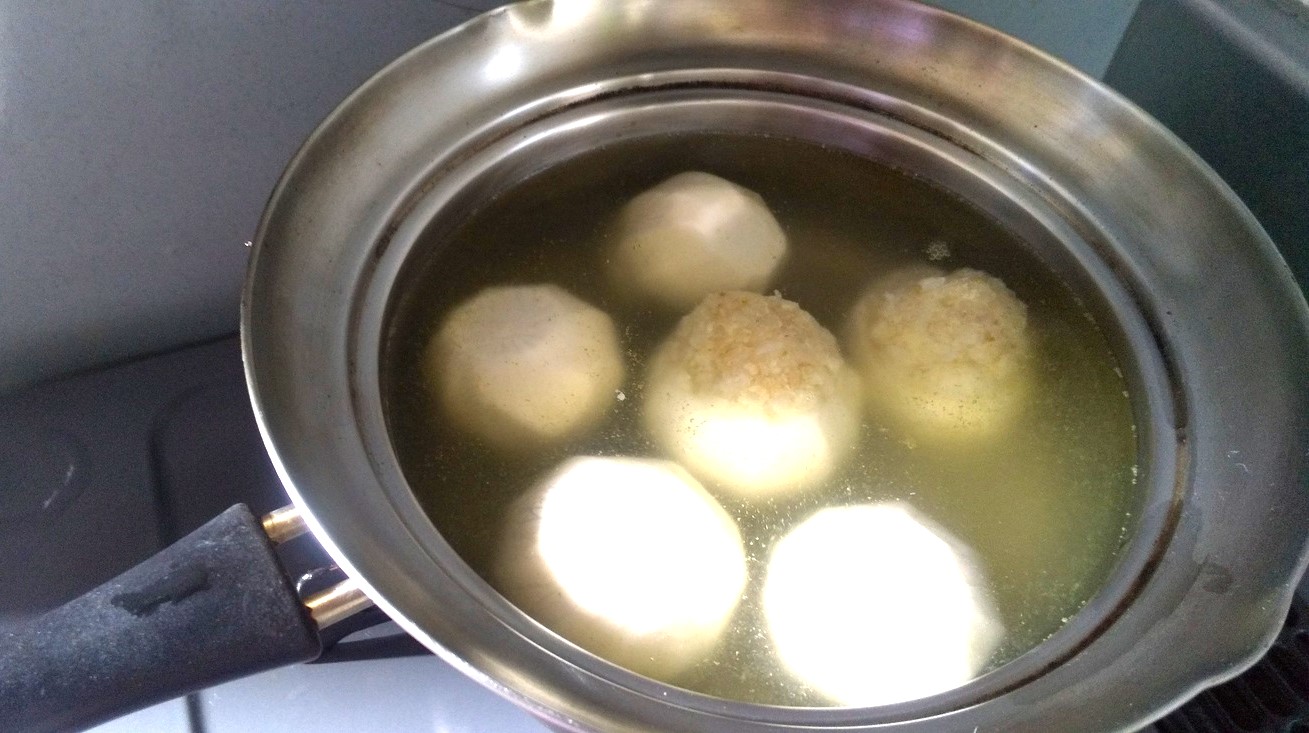 ふんわり♪かぶのすり身詰め｜介護食とカラダのコラム＆レシピ｜食事の相談窓口サイト【ごはんde笑顔そして健康】