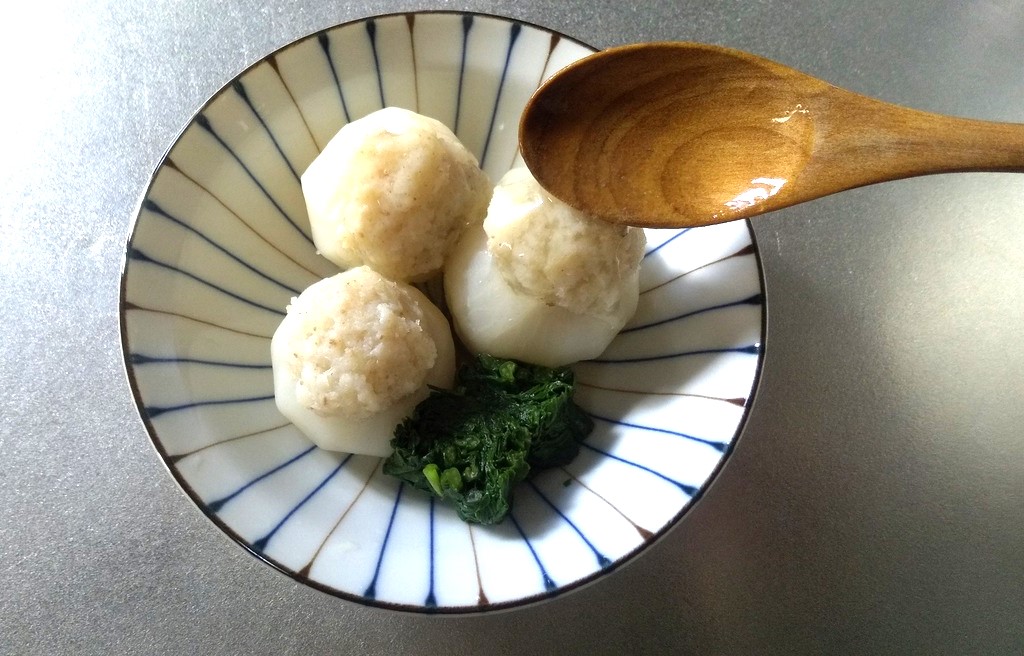 ふんわり♪かぶのすり身詰め｜介護食とカラダのコラム＆レシピ｜食事の相談窓口サイト【ごはんde笑顔そして健康】