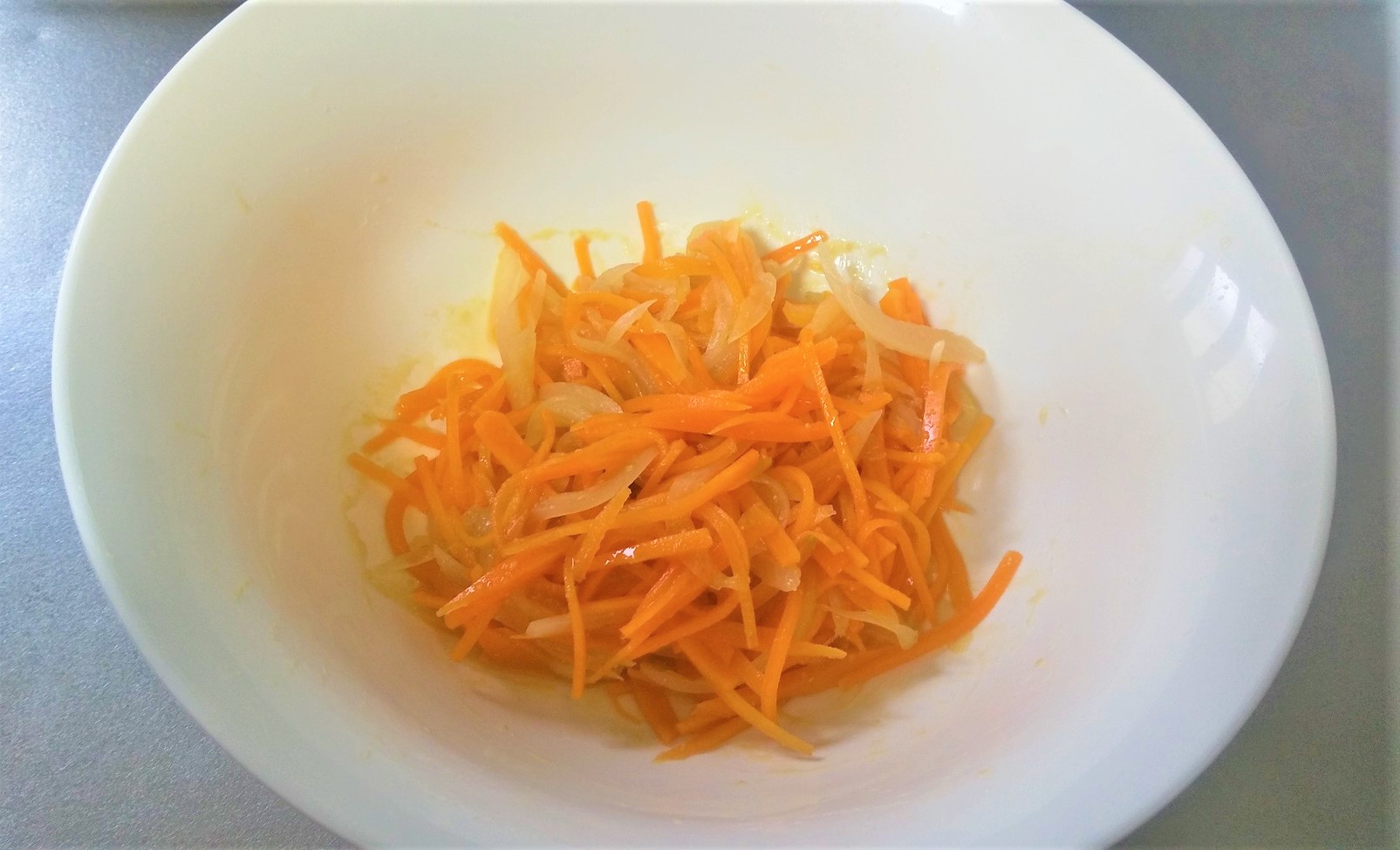 酢みそで減塩！人参の酢みそ和え｜介護食とカラダのコラム＆レシピ｜食事の相談窓口サイト【ごはんde笑顔そして健康】