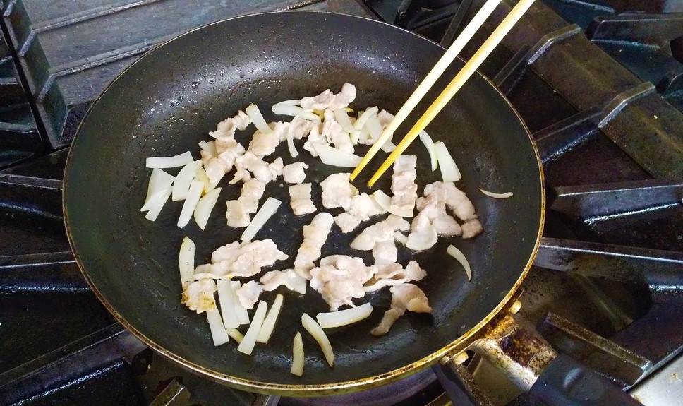 ボリューム満点ほっこり揚げかぼちゃの絡め煮｜介護食とカラダのコラム＆レシピ｜食事の相談窓口サイト【ごはんde笑顔そして健康】