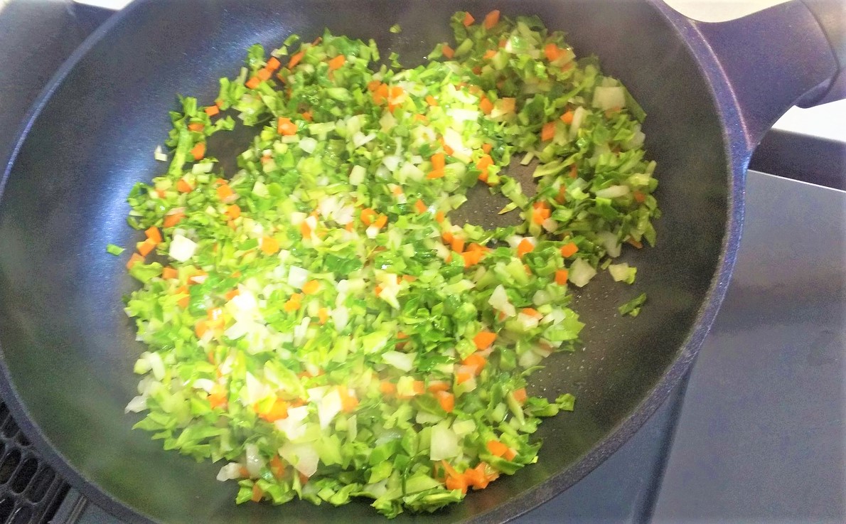 野菜たっぷり！じゃがもち焼き｜介護食とカラダのコラム＆レシピ｜食事の相談窓口サイト【ごはんde笑顔そして健康】